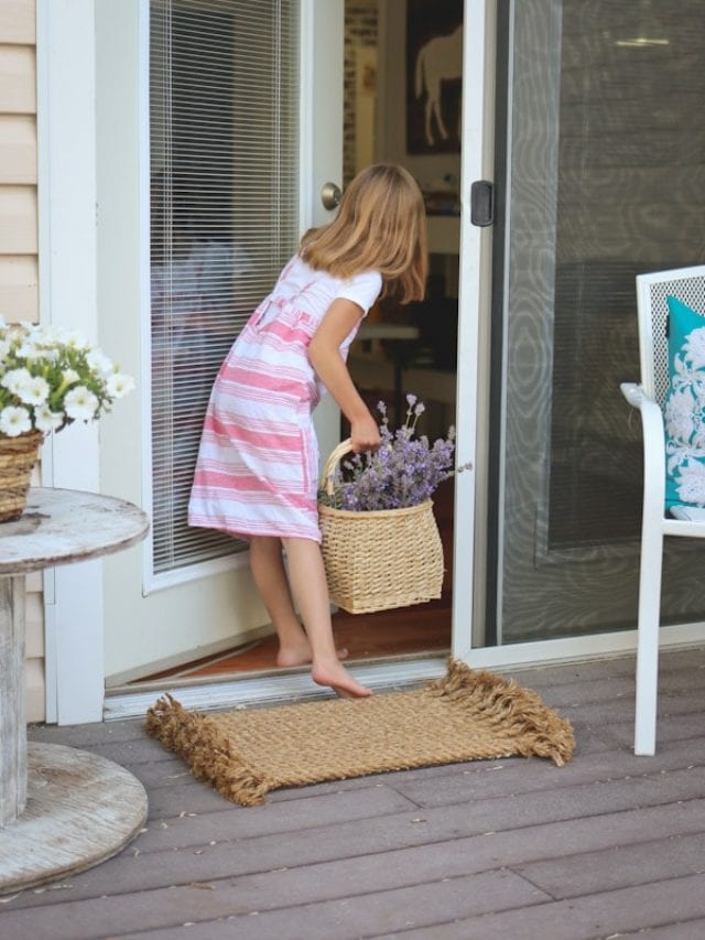 From Rope to Rug: A DIY Tutorial to Get You Started Story - Tidbits