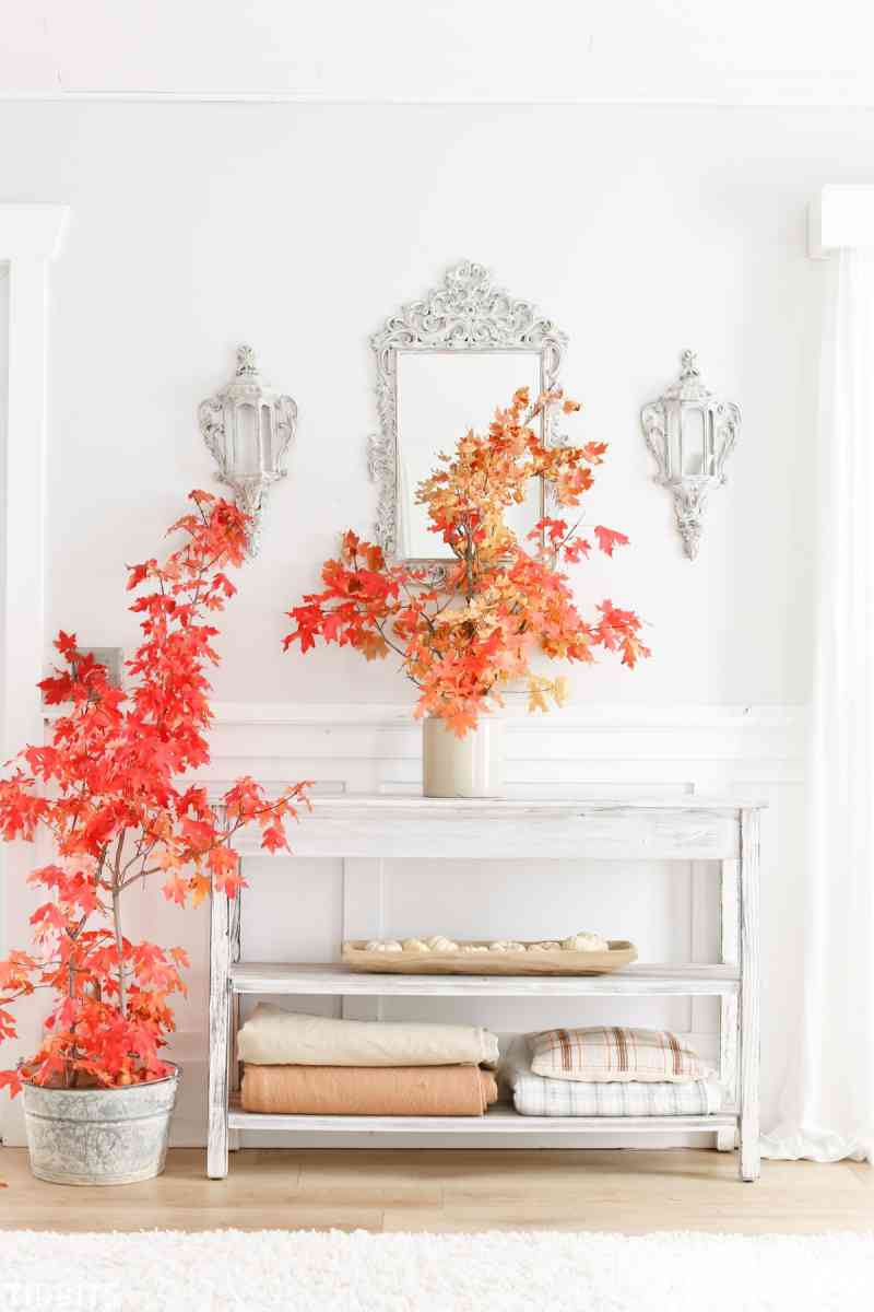 How to Layer a Fall Floral Arrangement - Tidbits
