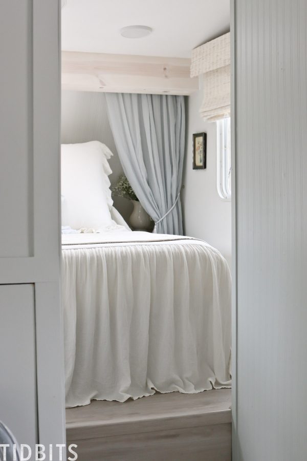 RV Master Bedroom Essentials - Tidbits