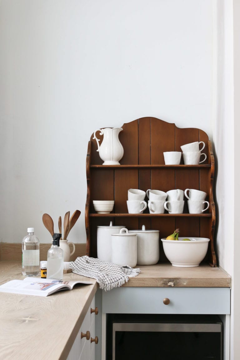 Simple Farmhouse Life | Book Review - Tidbits