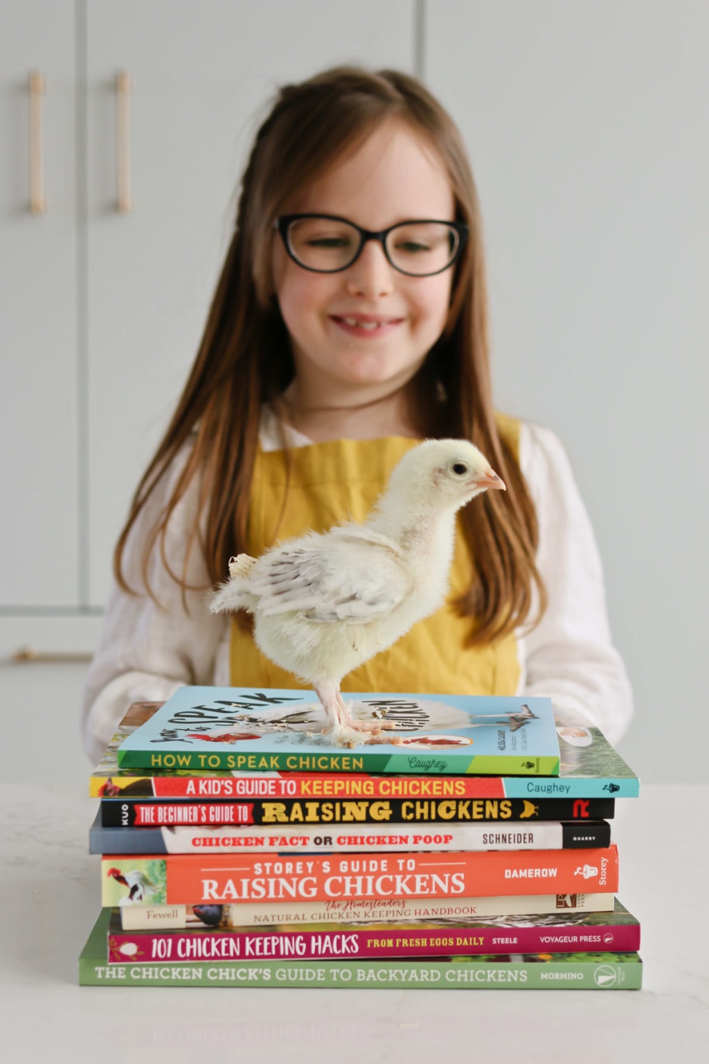 Best 8 Books on Raising Backyard Chickens | Open Book Reviews - Tidbits