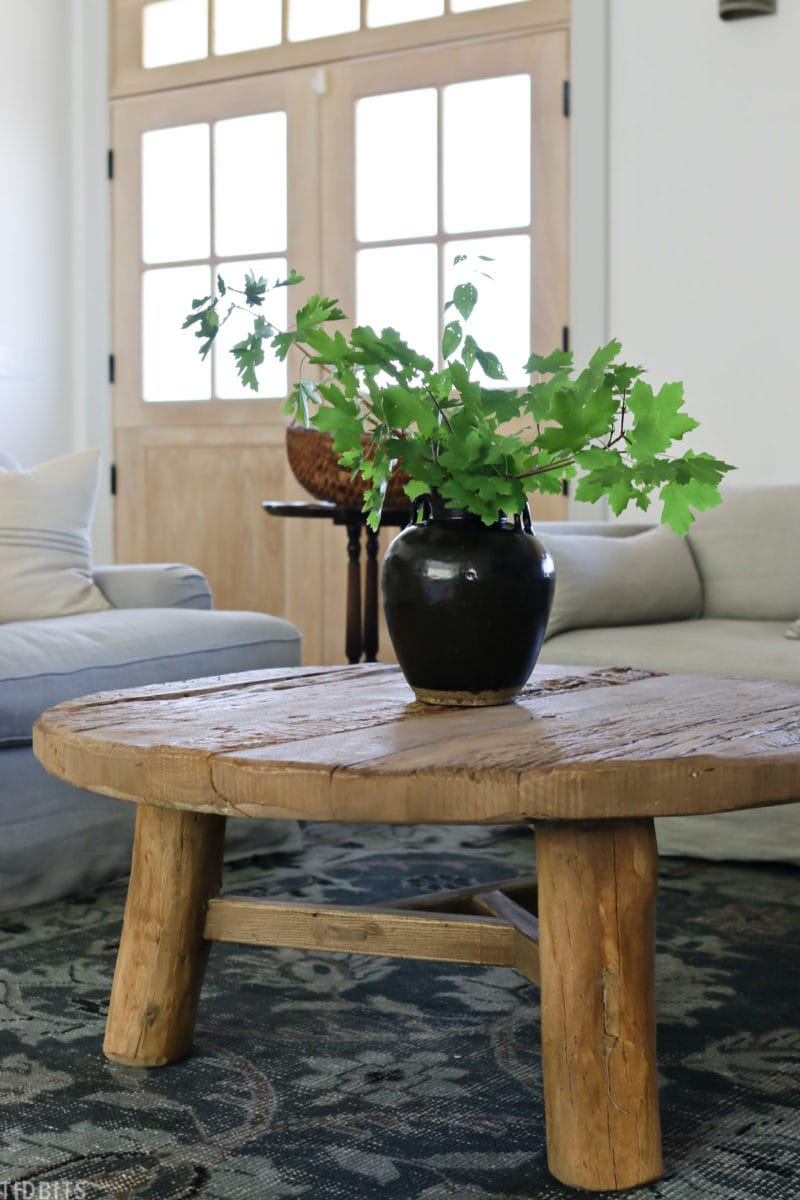 How to Style a Round Coffee Table | 3 Ideas! - Tidbits