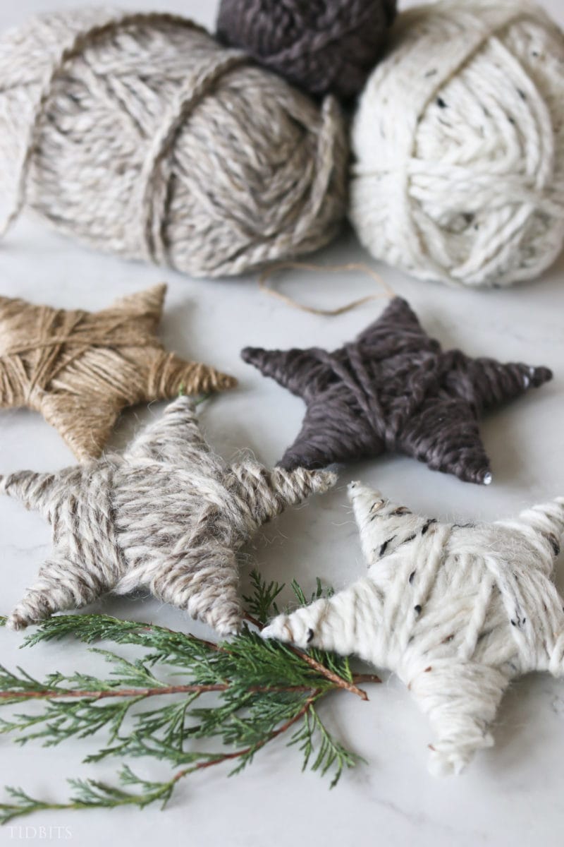 How to Make Yarn Wrapped Star Ornaments for Christmas - Tidbits