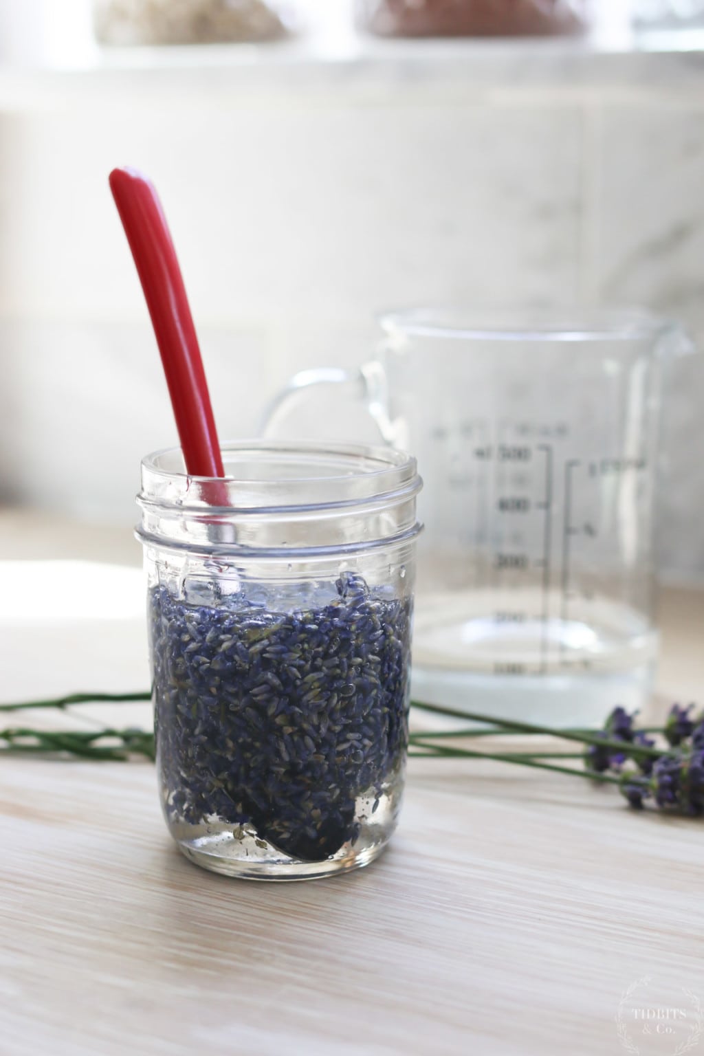How to Make Lavender Extract and Tinctures - Tidbits