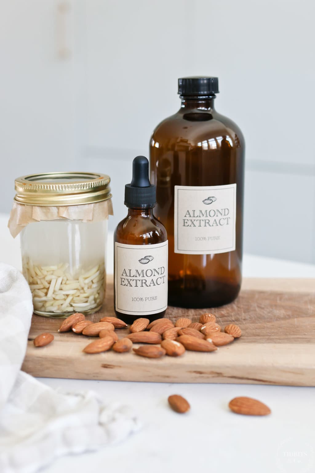 How to Make Almond Extract + Free Labels - Tidbits